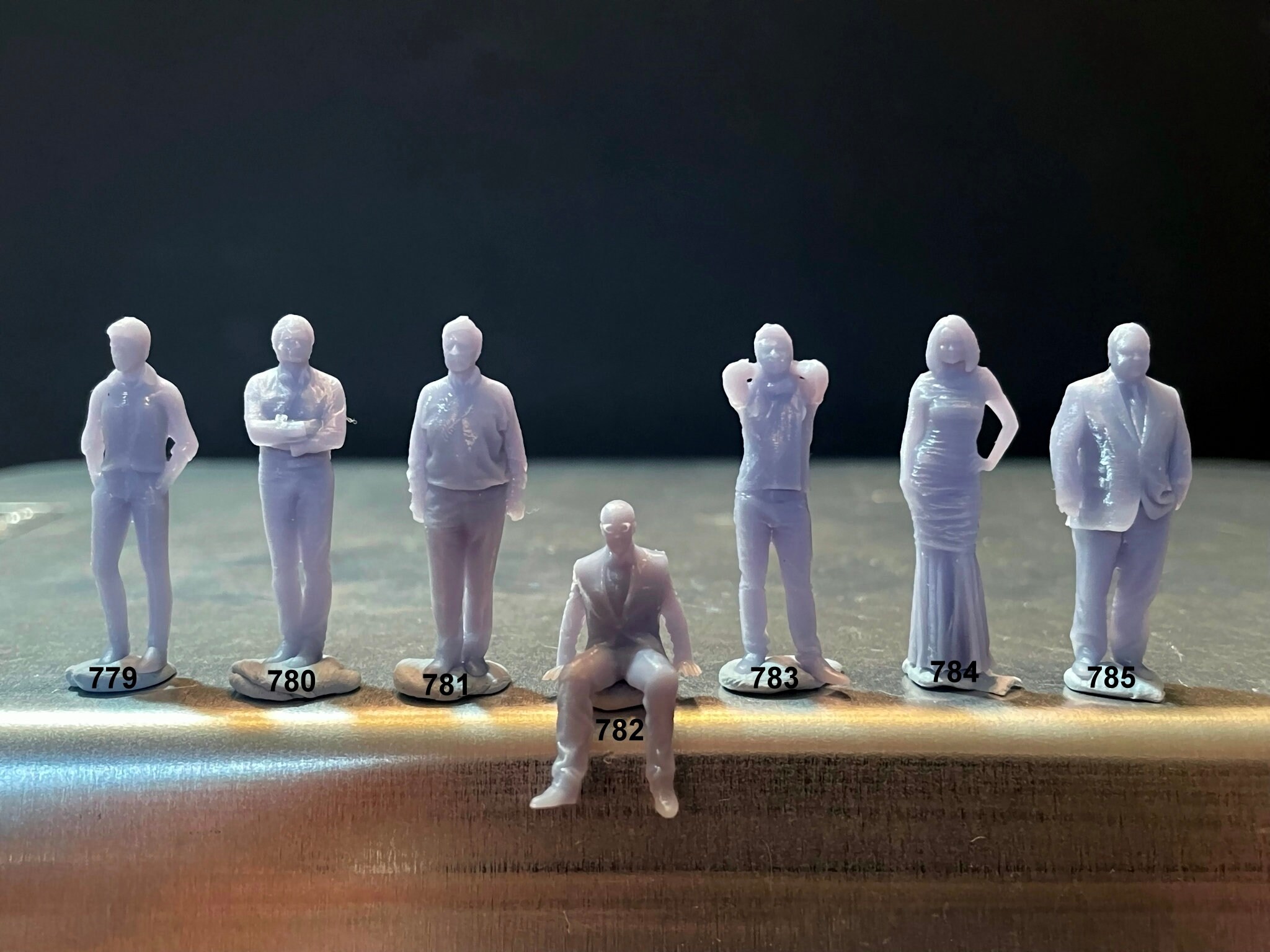 1:64 Miniature Human Figures Resin / Unpainted Great for - Etsy UK