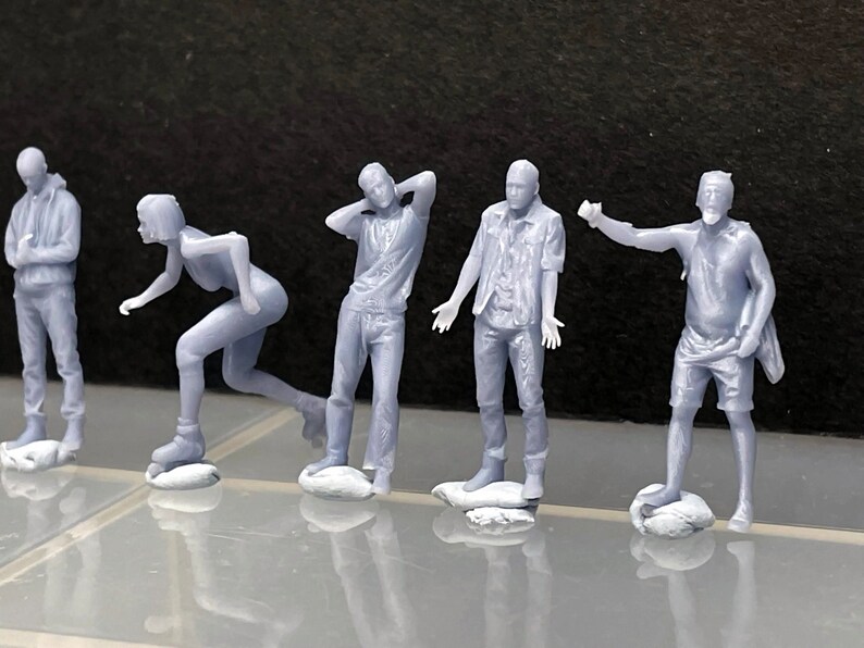 1:64 Miniature Human Figures Resin / Unpainted Great for - Etsy