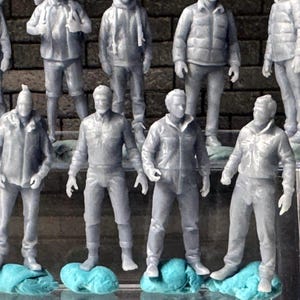 1:64 Miniature Human Figures Resin / Unpainted Great for Dioramas Hot ...