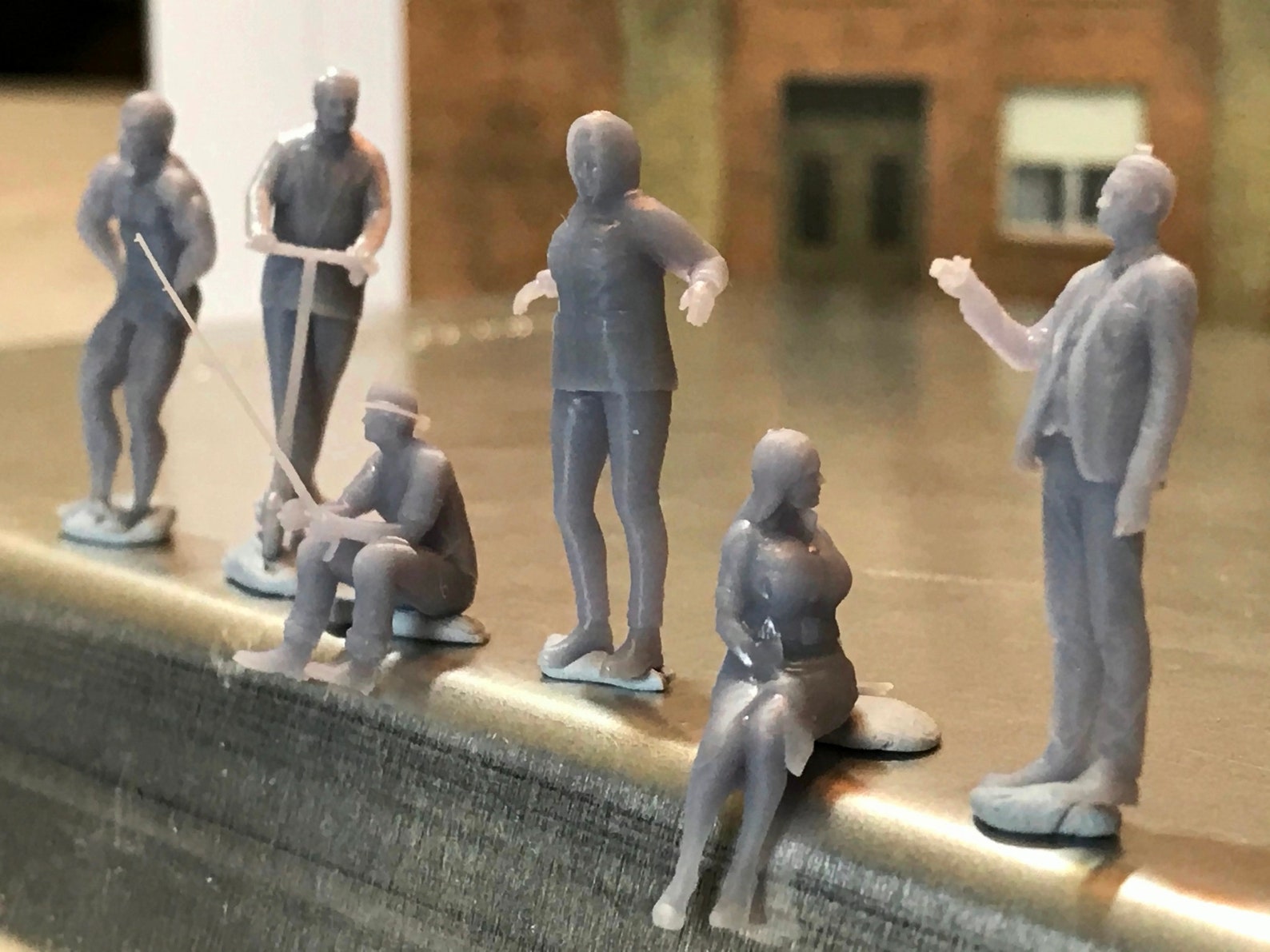 1:64 Scale Miniature People - Resin / Unpainted - Great for Dioramas ...