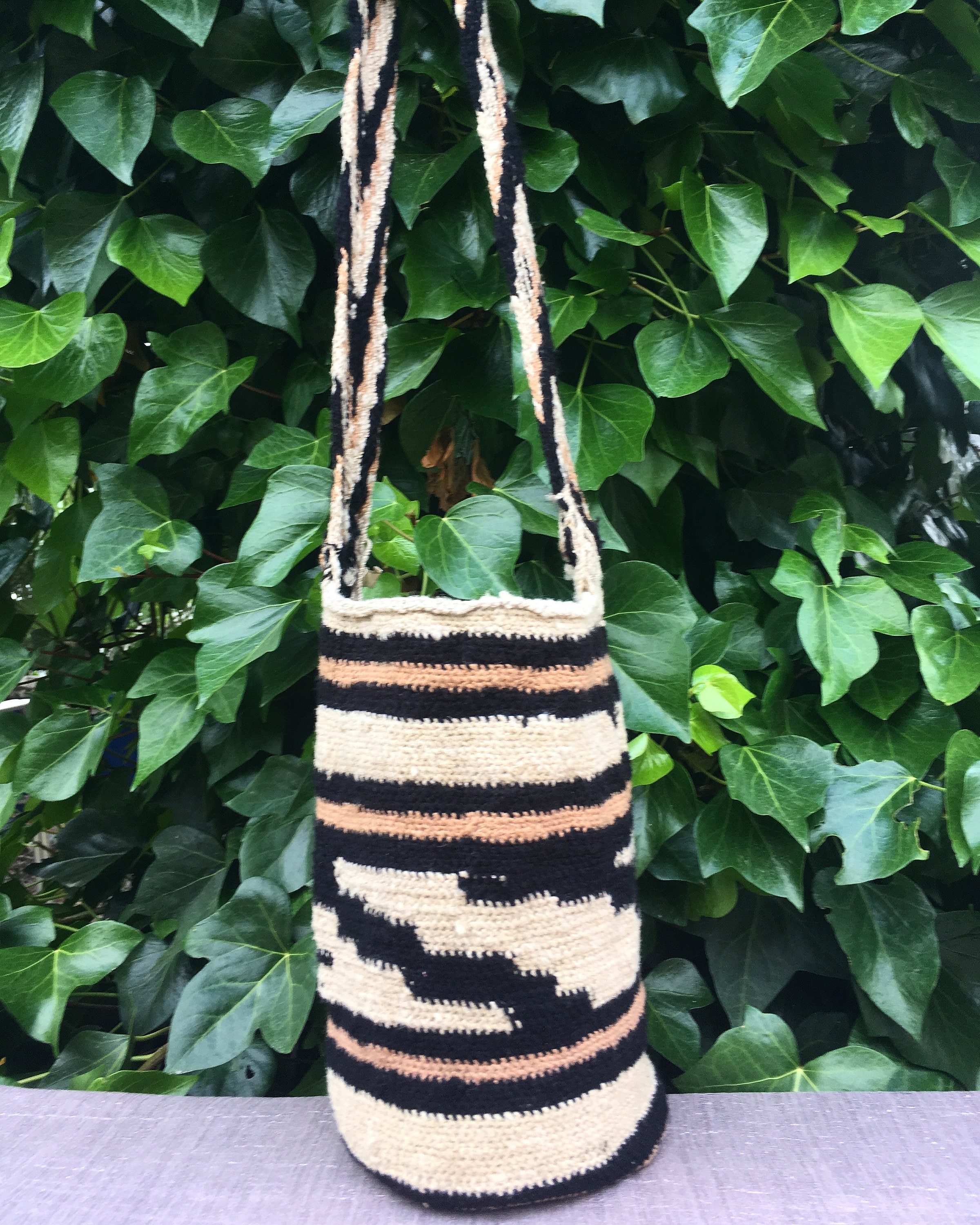 Abstract Wool Arahuaco mochila bag