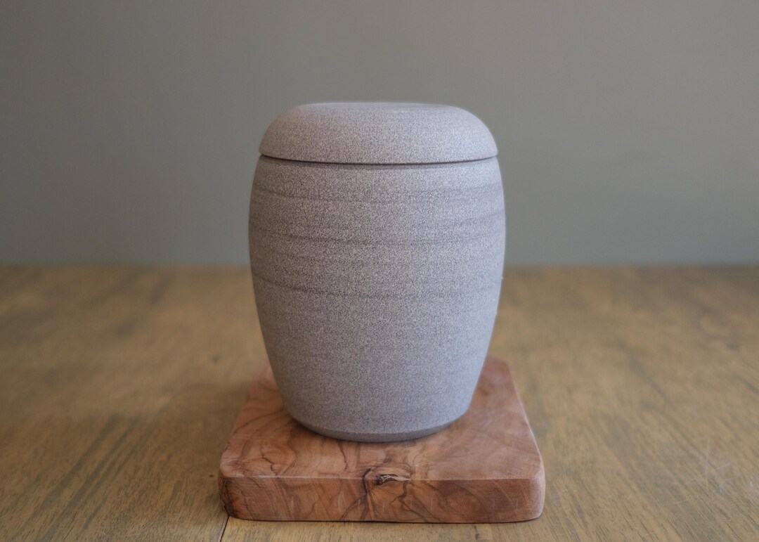 Ceramic Urn, 60 Cubic Inches, Urns for Ashes - Etsy