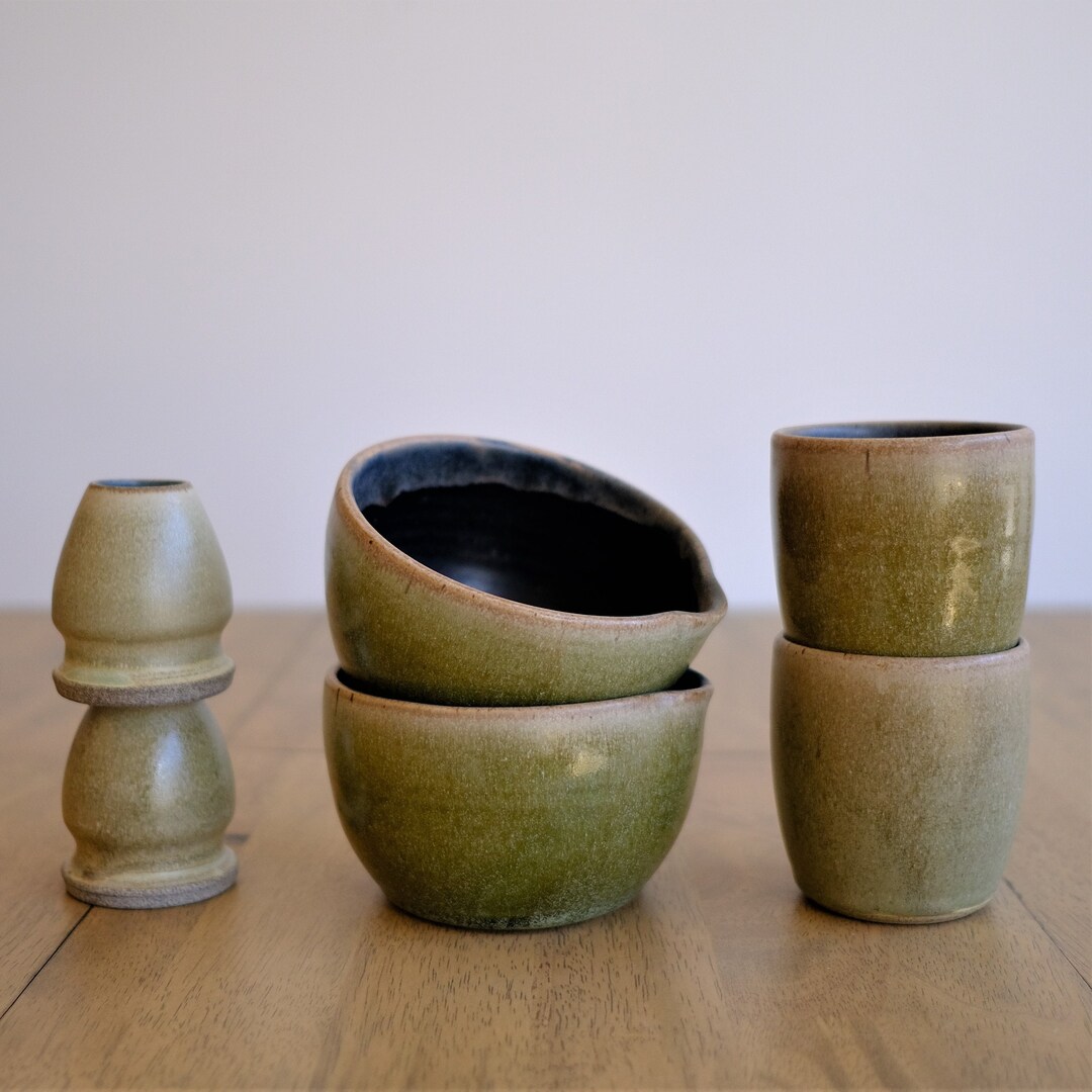 Matcha Ceremonial Tea Set, Chawan Bowl, Whisk Holder, Pottery Cup - Etsy