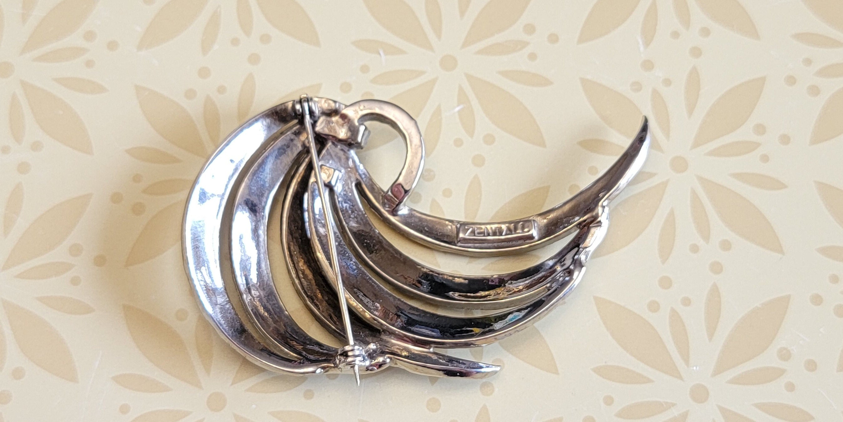 Vintage Zentall Heckled Hen Brooch Zentall Brooch Zentall Jewelry ...