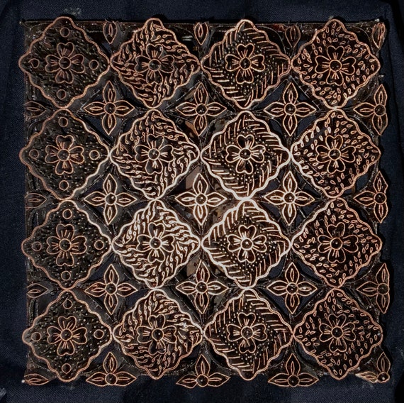 Traditional Batik Cap FOUR FLOWER GRID - Etsy