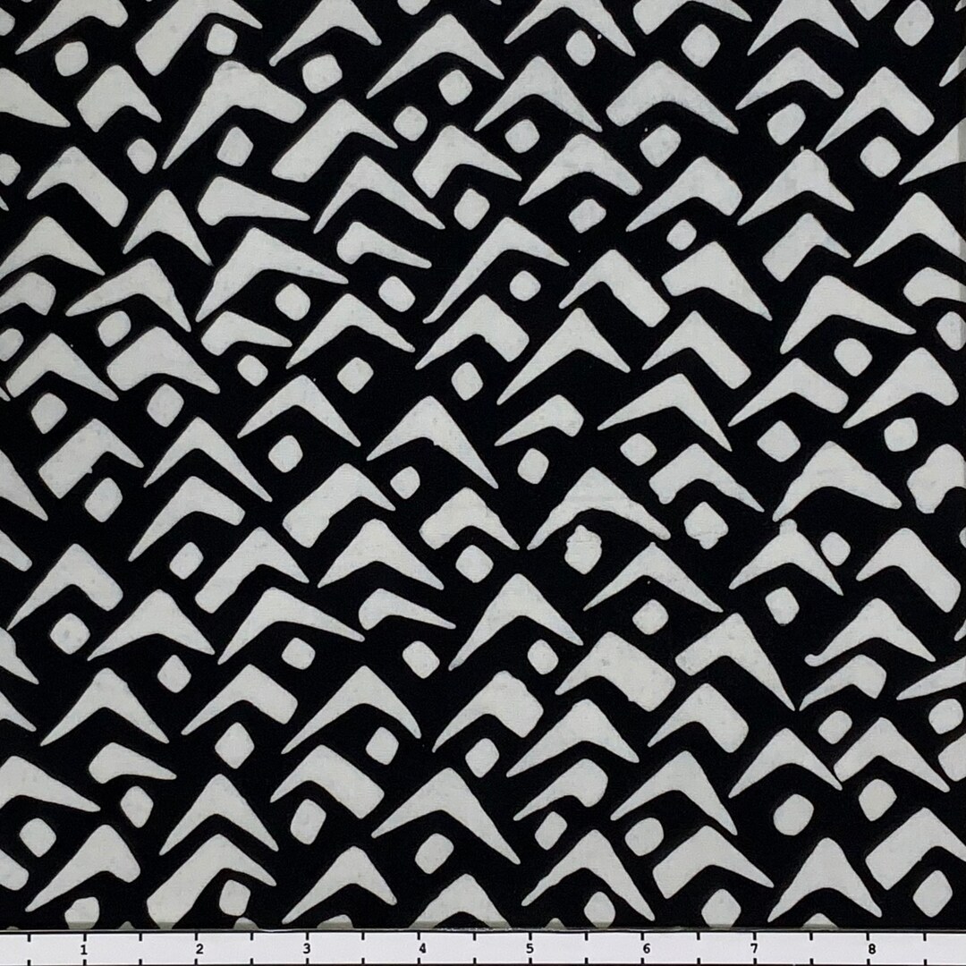 PRIMITIVE SCALES Batik - Lsbc-3889 Black & White 1 Yard Cut - Etsy