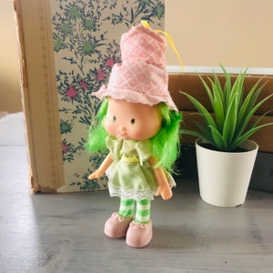 35th Anniversary Lime Chiffon Doll | Vintage Style Re-issue Strawberry ...