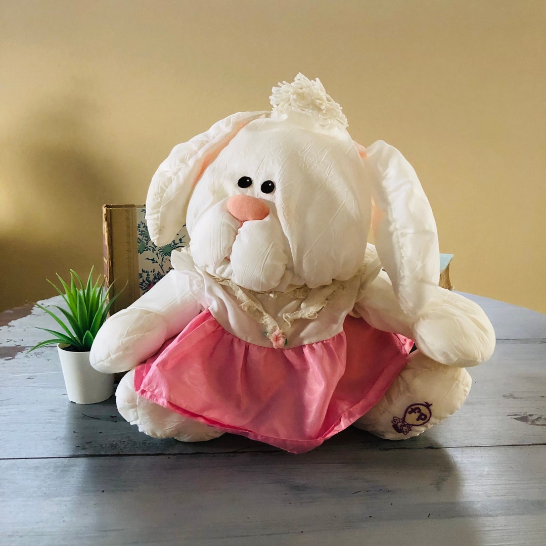 Vintage 1980's Puffalump Bunny 1986 Fisher Price Puffalump White Bunny ...