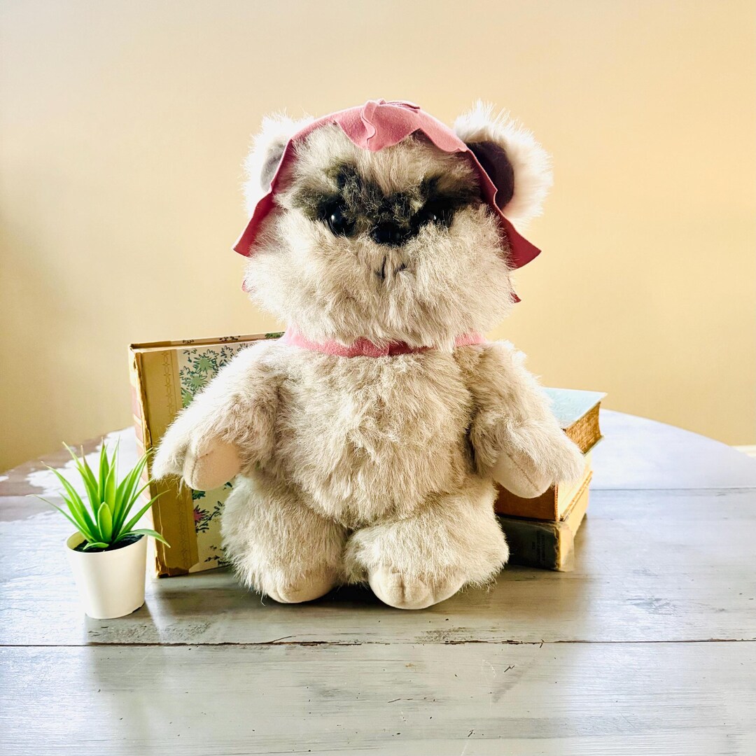 Vintage 1980's Princess Kneesaa Ewok Plush Return of the Jedi Toy 1983 ...