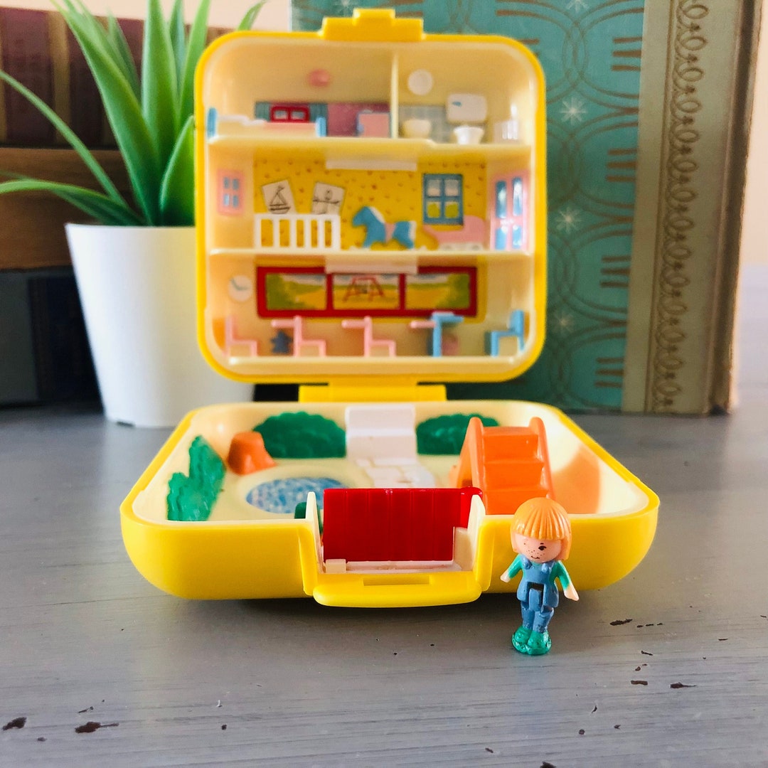 Vintage 1980's Vintage Polly Pocket Midge's Play School Yellow Square ...