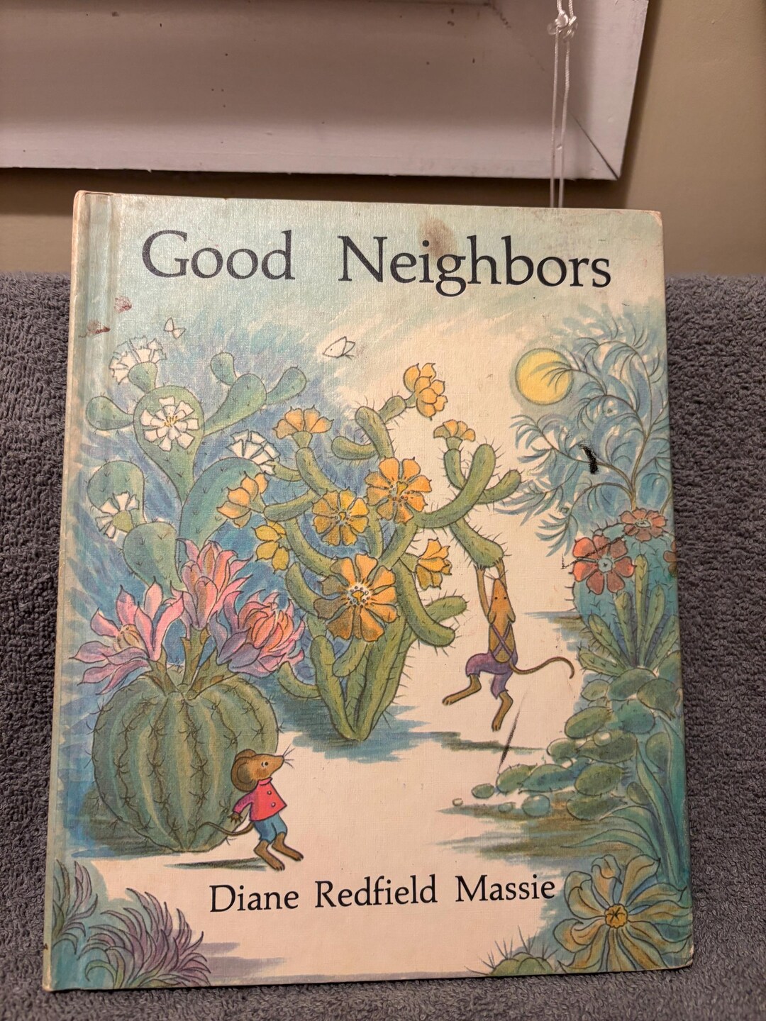 Vintage 1972 Good Neighbors Childrens Book - Etsy