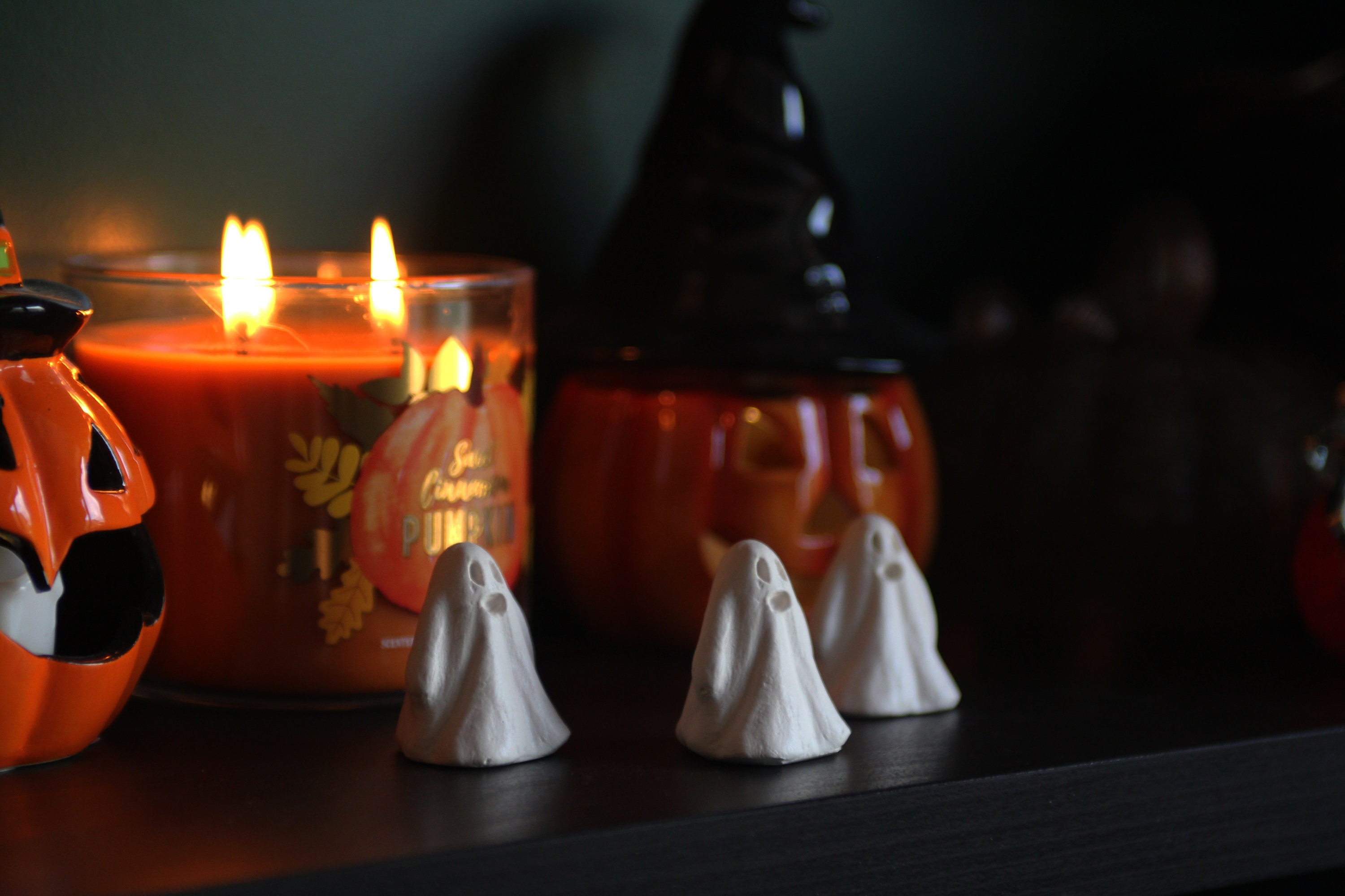 Mini Ghost Figurine - Etsy