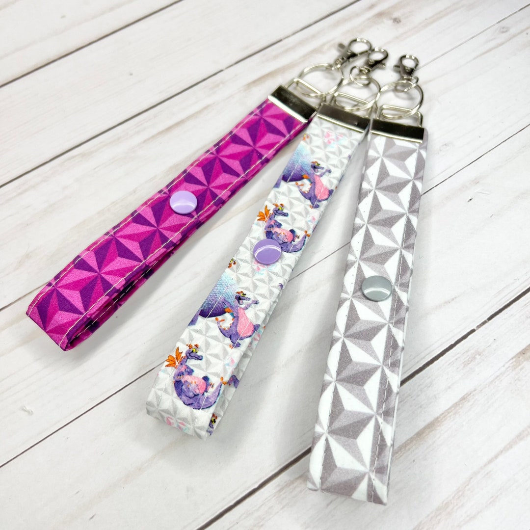 Epcot Inspired Minnie Ears Holder for Your Backpack, Keychain, Ear ...