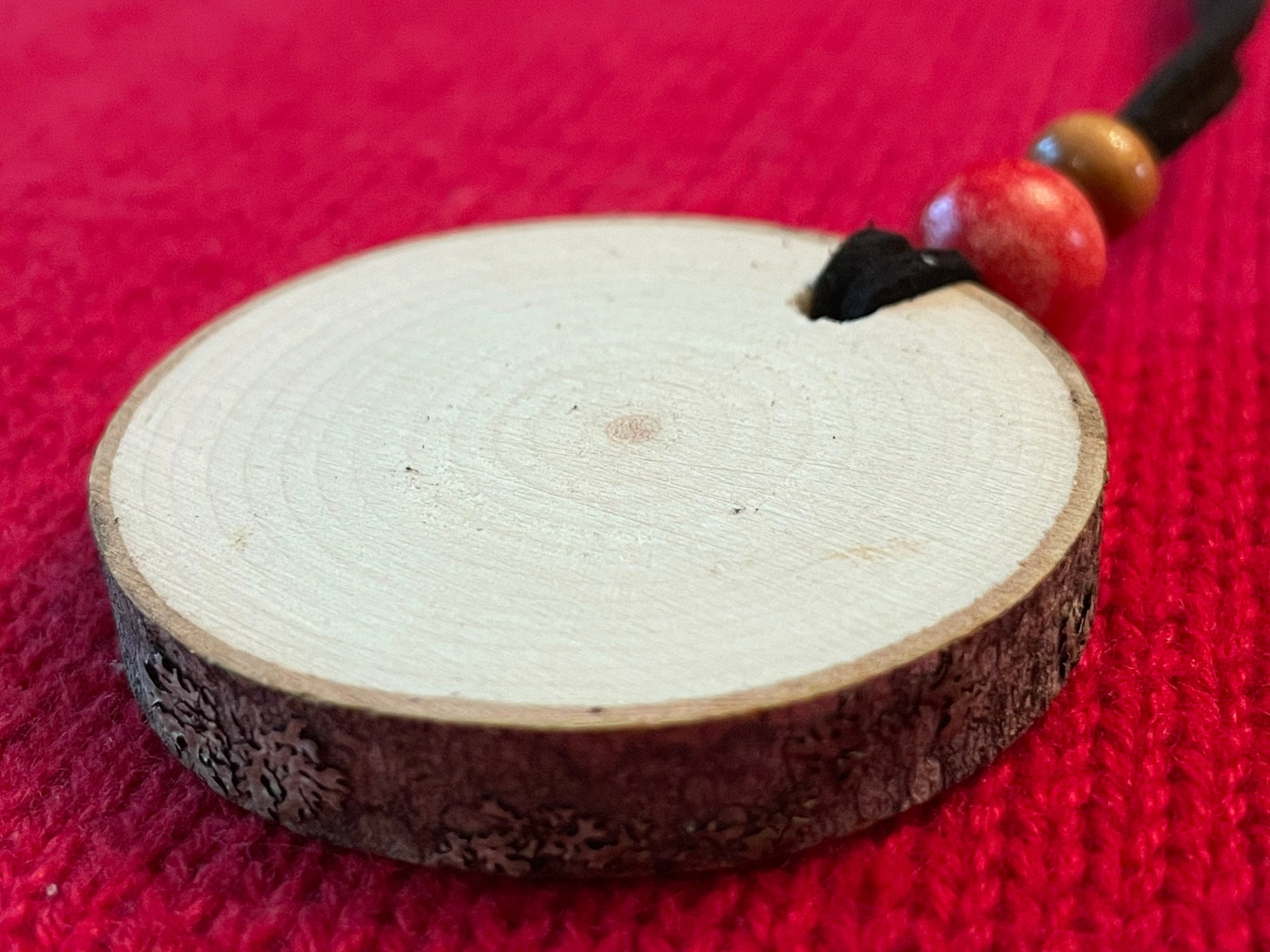 Christmas Wood Slice Necklace - Etsy