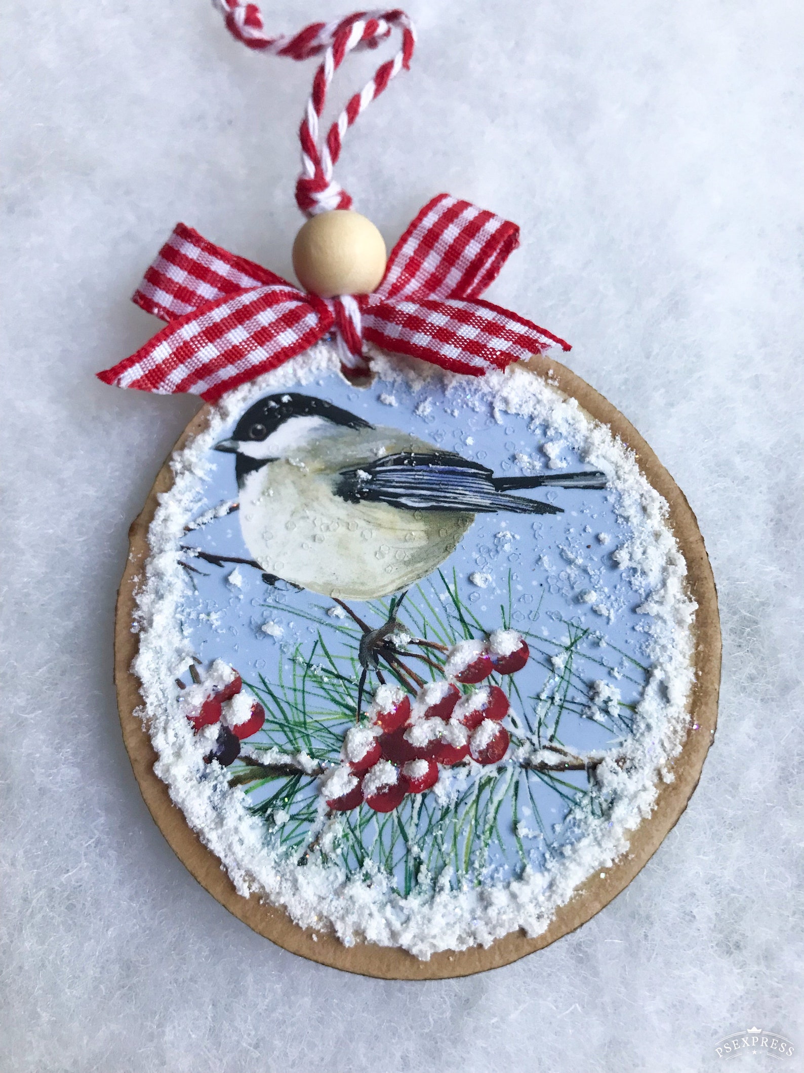 Christmas Chickadee Wood Slice Ornament - Decoupaged Ornament - Etsy