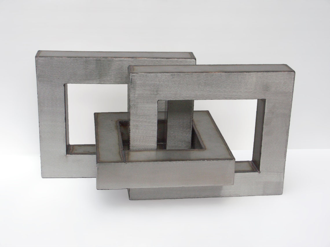 Minimalist Sculpture Links | Abstract Sculpture | Chain | Geometric Art ...