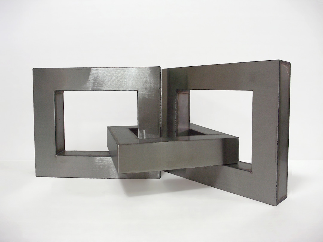 Minimalist Sculpture Links | Abstract Sculpture | Chain | Geometric Art ...