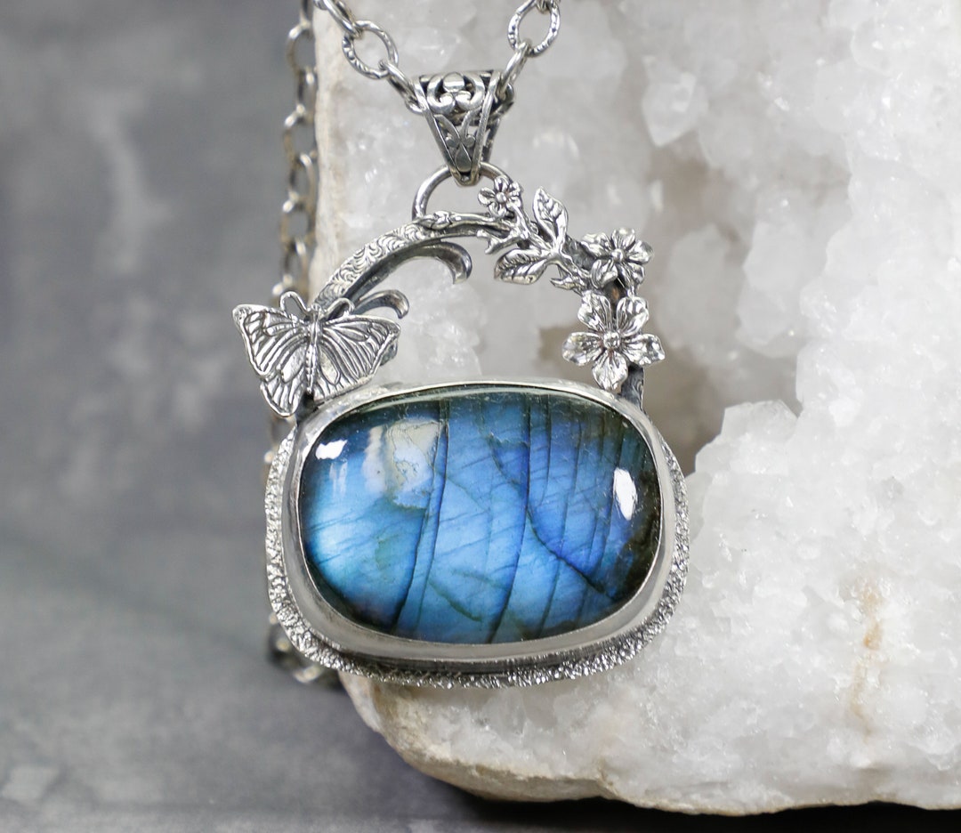 Labradorite and Sterling Silver Pendant - Etsy