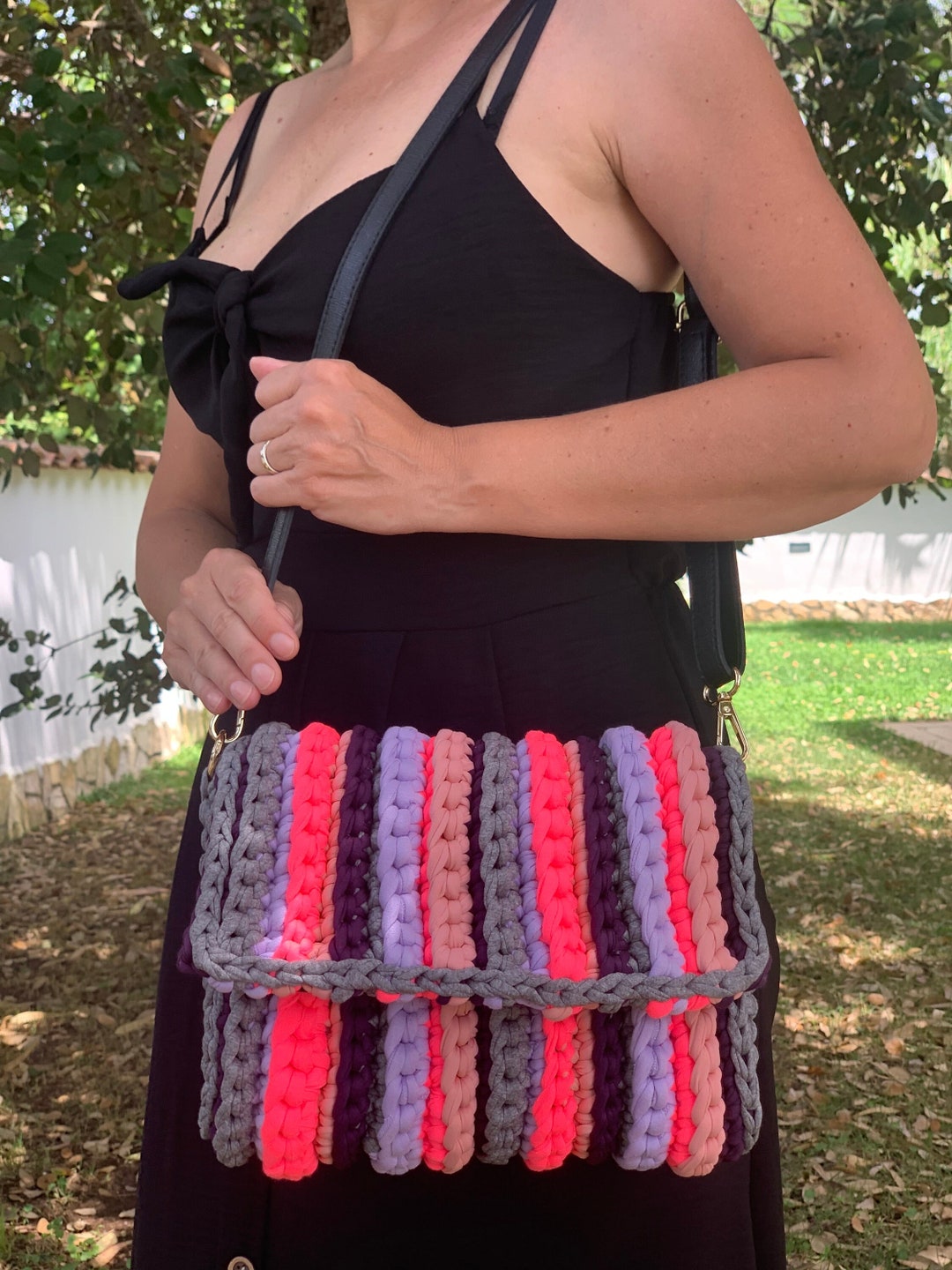 Crochet Postman Bag Pattern. Crochet Ribbon Bag Tutorial. Crochet Bag ...