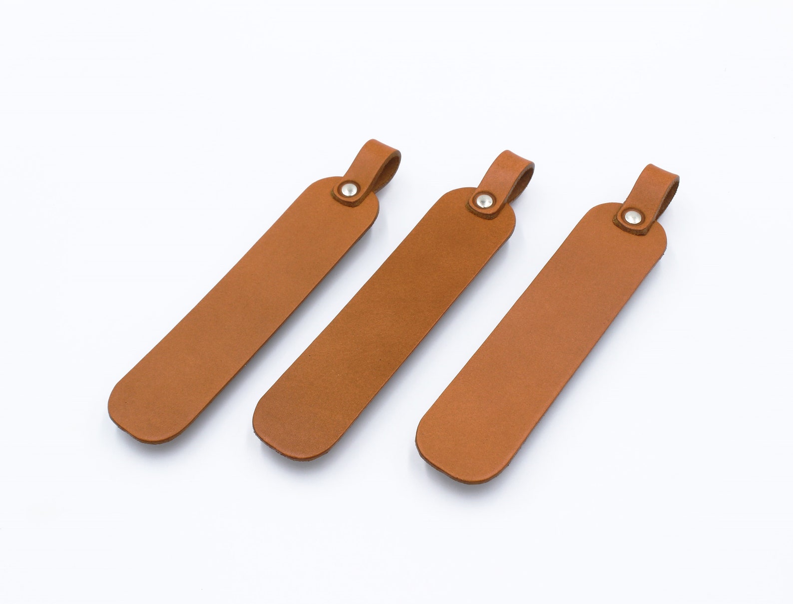 Leather bookmarks Set of 3 bookmarks with pen holder elegant | Etsy