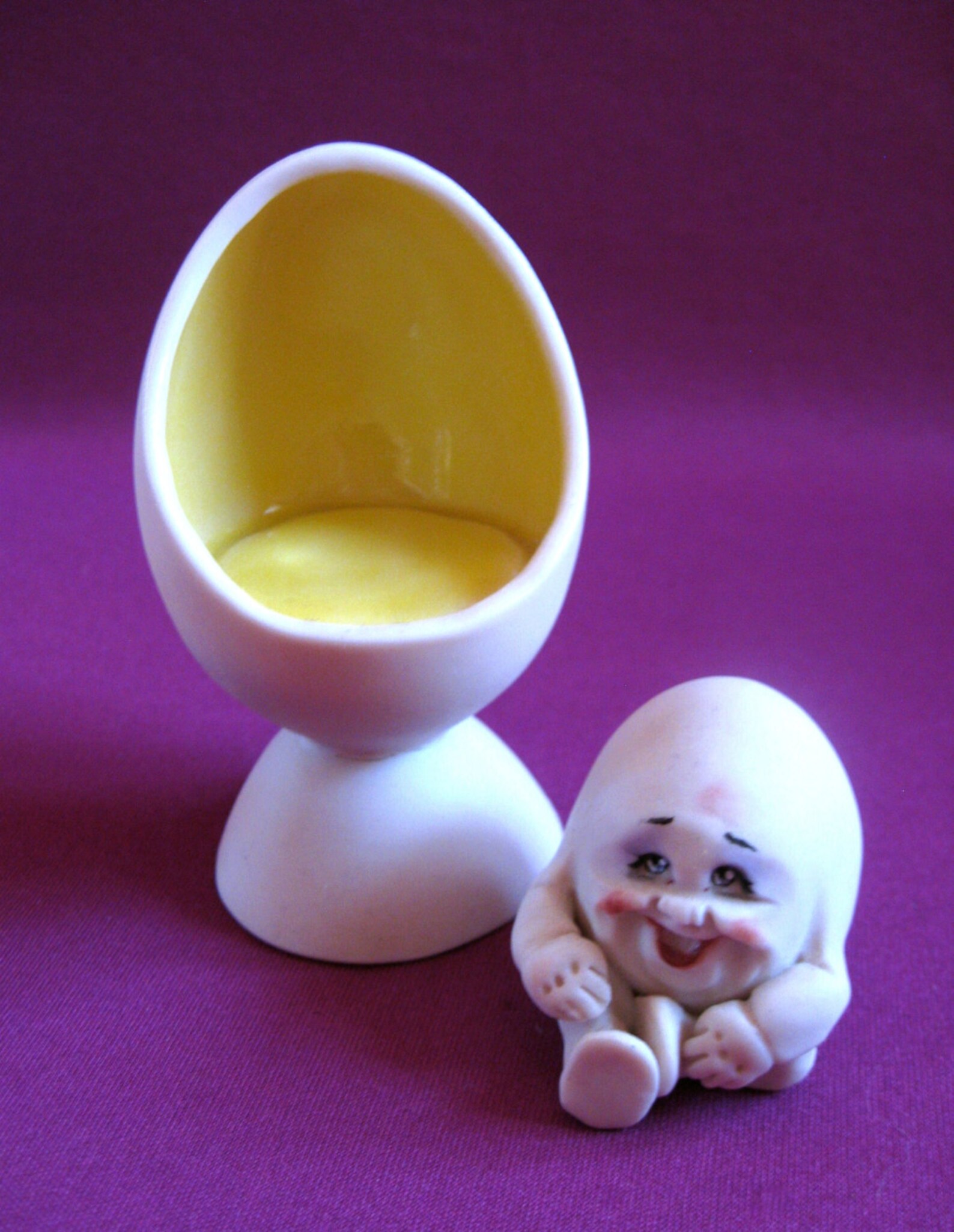 Egg Chair Humpty Dumpty Porcelain Allyson Nagel Original - Etsy