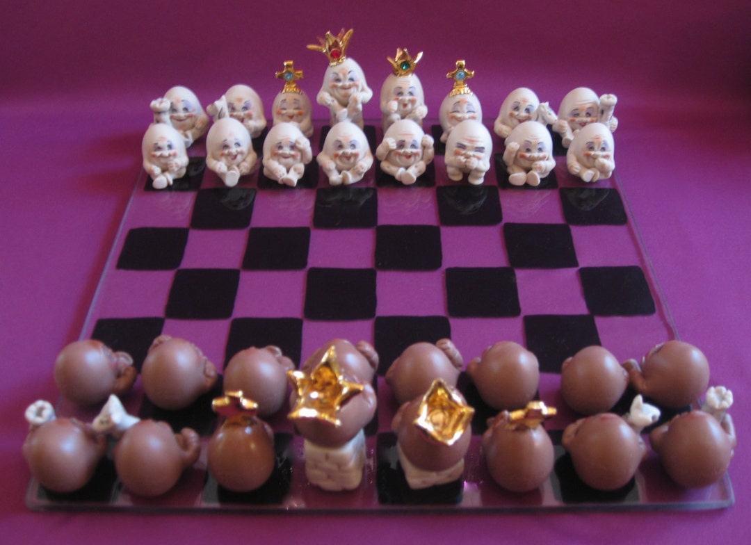 Egg Mate! Chess Set, Allyson Nagel, Porcelain Originals, Humpty Dumpty ...