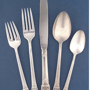 Vintage Silver-plated Flatware Estate Set of 40 Pieces - Etsy