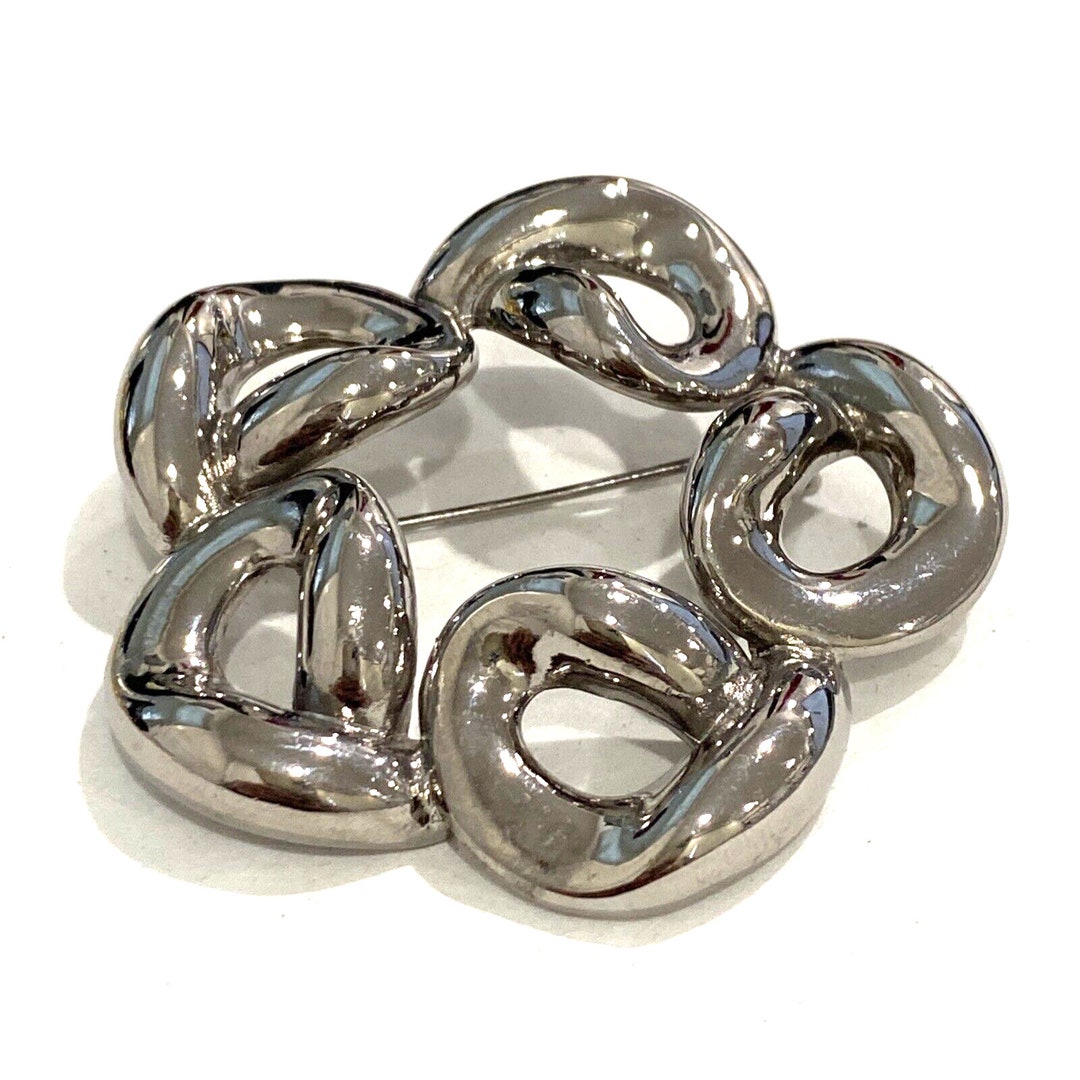 Chunky Mod Brooch Shiny Silvertone Metal Looping Retro Art to Wear ...