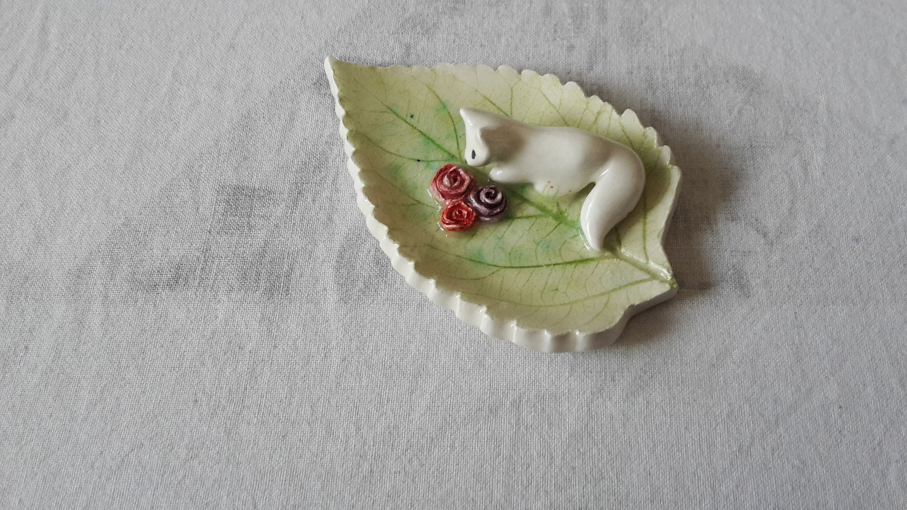 Ceramic White Fox on Leaf Dish Little Fox and Three Roses | Etsy