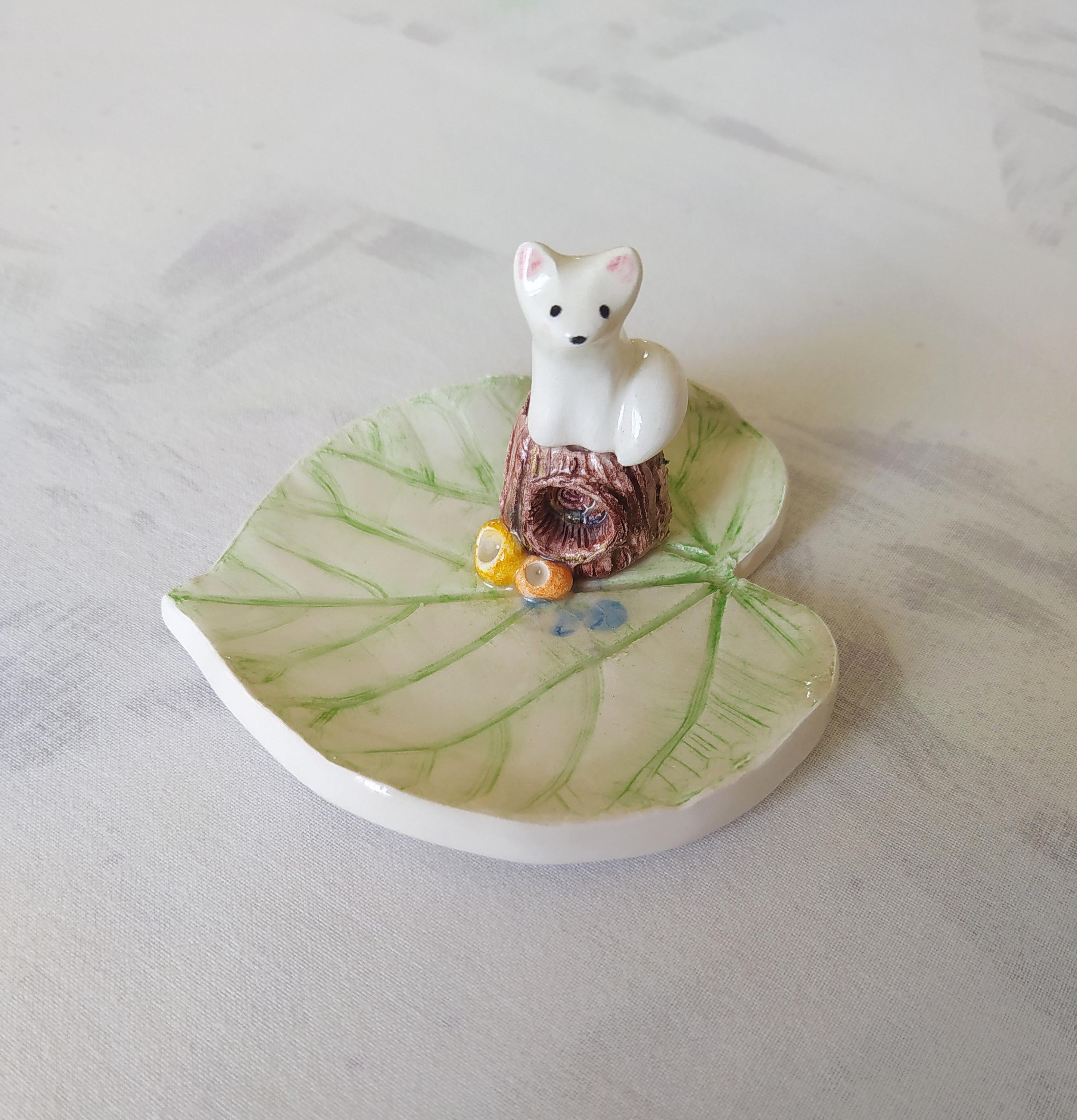 Ceramic Fox Sits On A Tree Trunk Leaf Dish Fox Jewelry Tray | Etsy