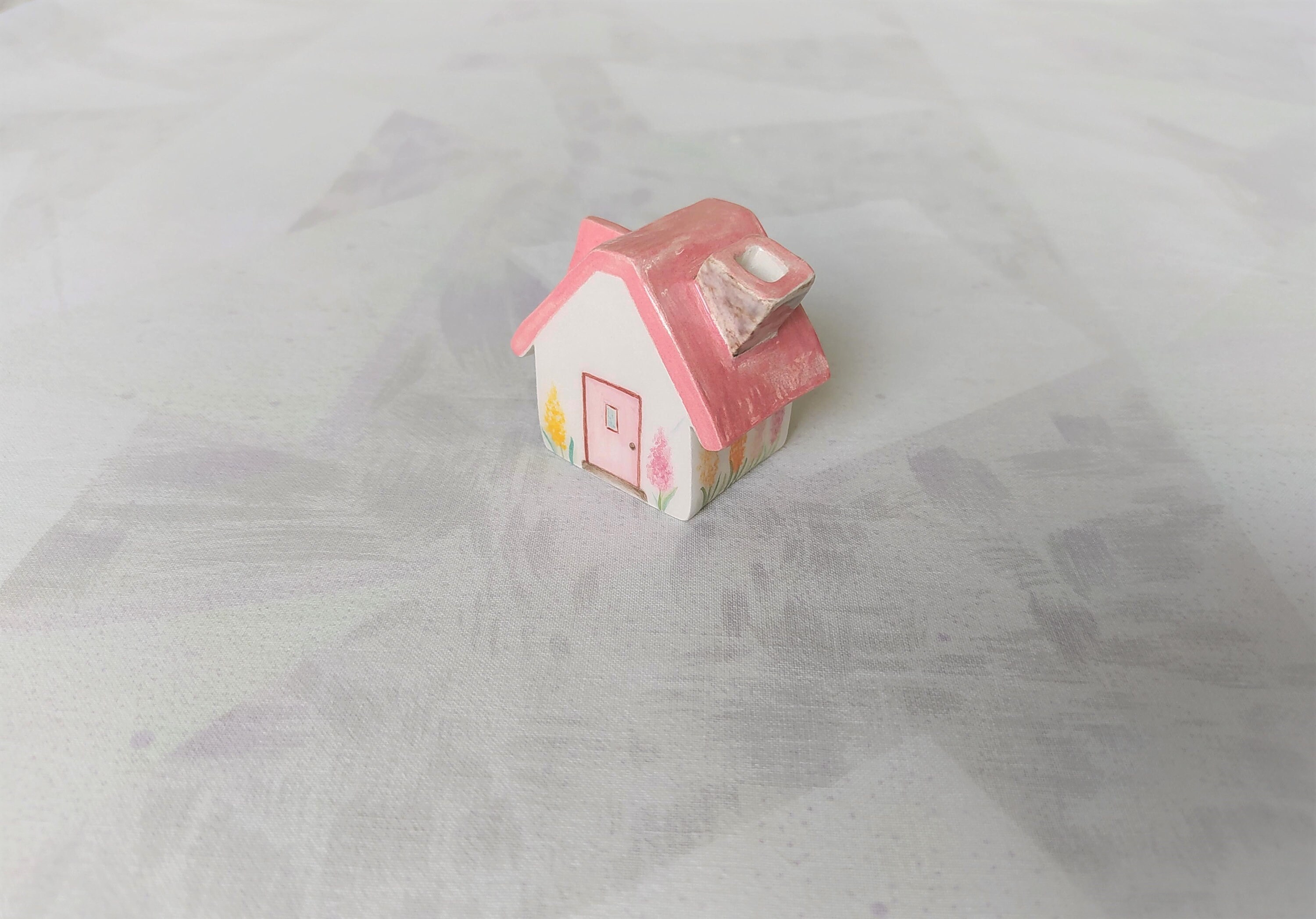 Ceramic Mini Dark Pink Roof House Miniature Spring House - Etsy