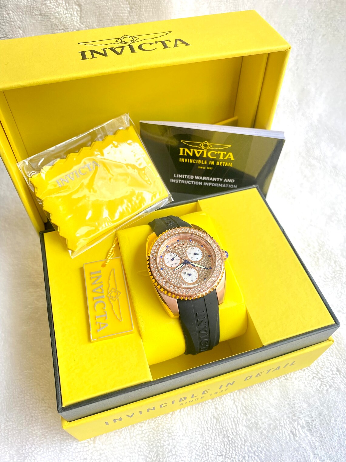 New Stunning Invicta Rose Gold With Crystals Ladies Quartz - Etsy