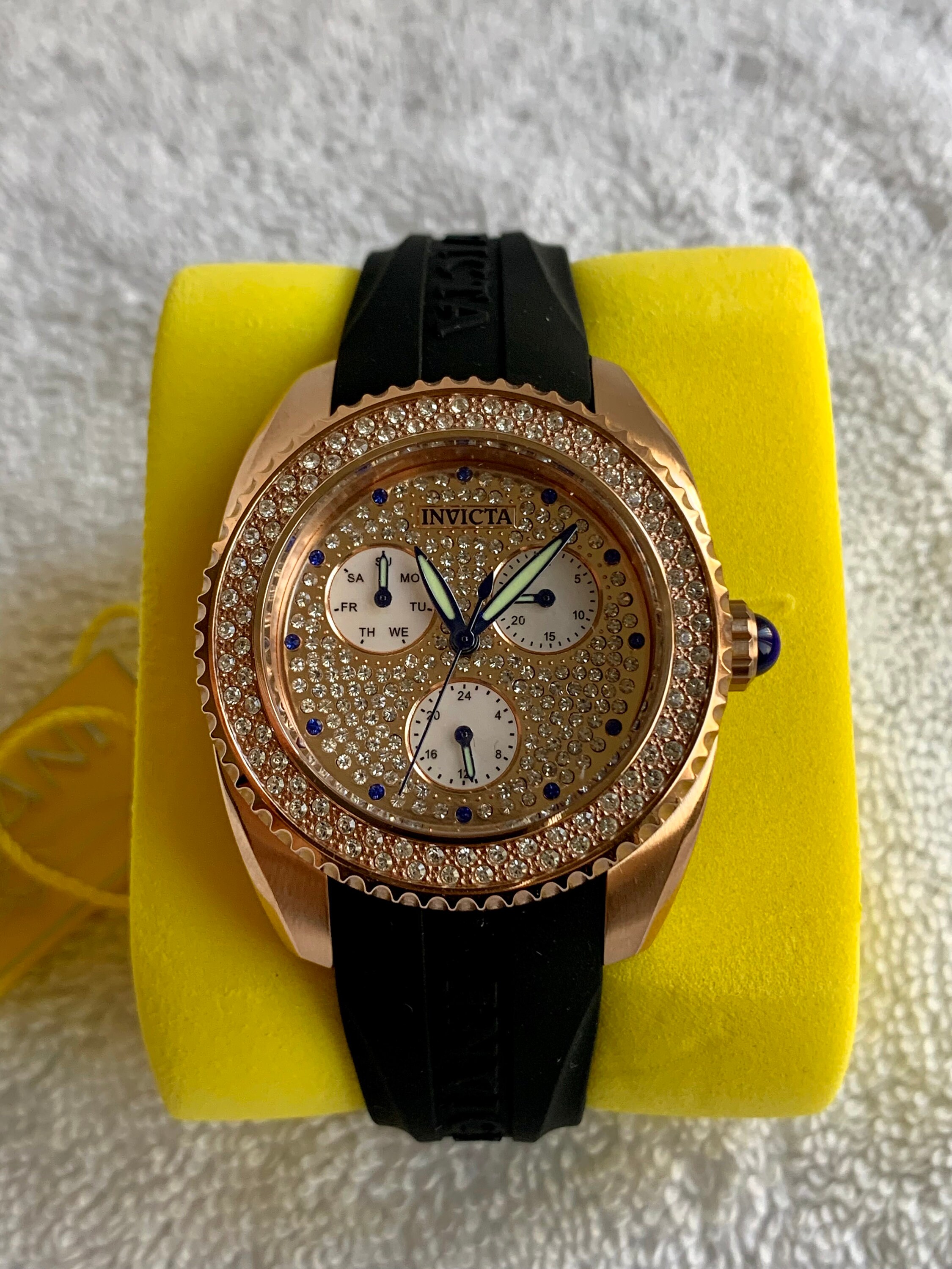 New Stunning Invicta Rose Gold With Crystals Ladies Quartz Watch. Three ...