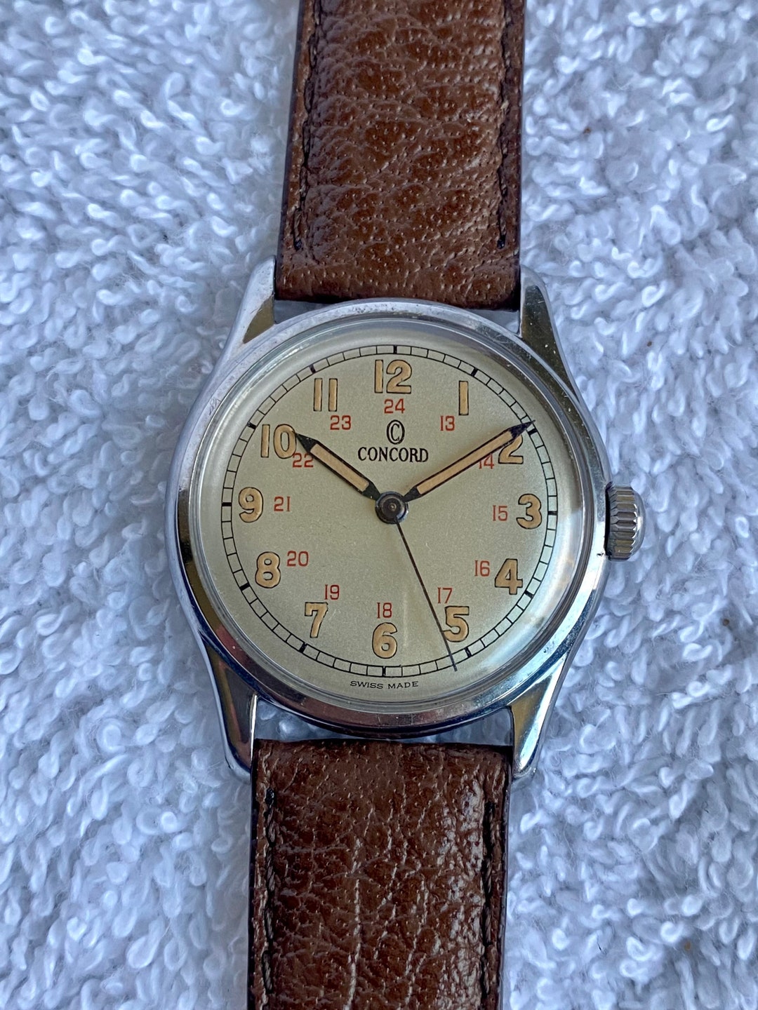 Vintage 1946 Rare Militar Concord, 17 Jewels, Mechanical Winding ...