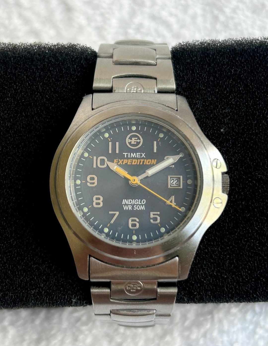 Vintage Timex Expedition Indiglo Date Stainless Steel Luminescent ...