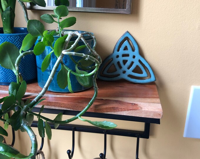Double Trinity Knot, Triquetra Celtic Knot of Pottery, Wall Hanging ...
