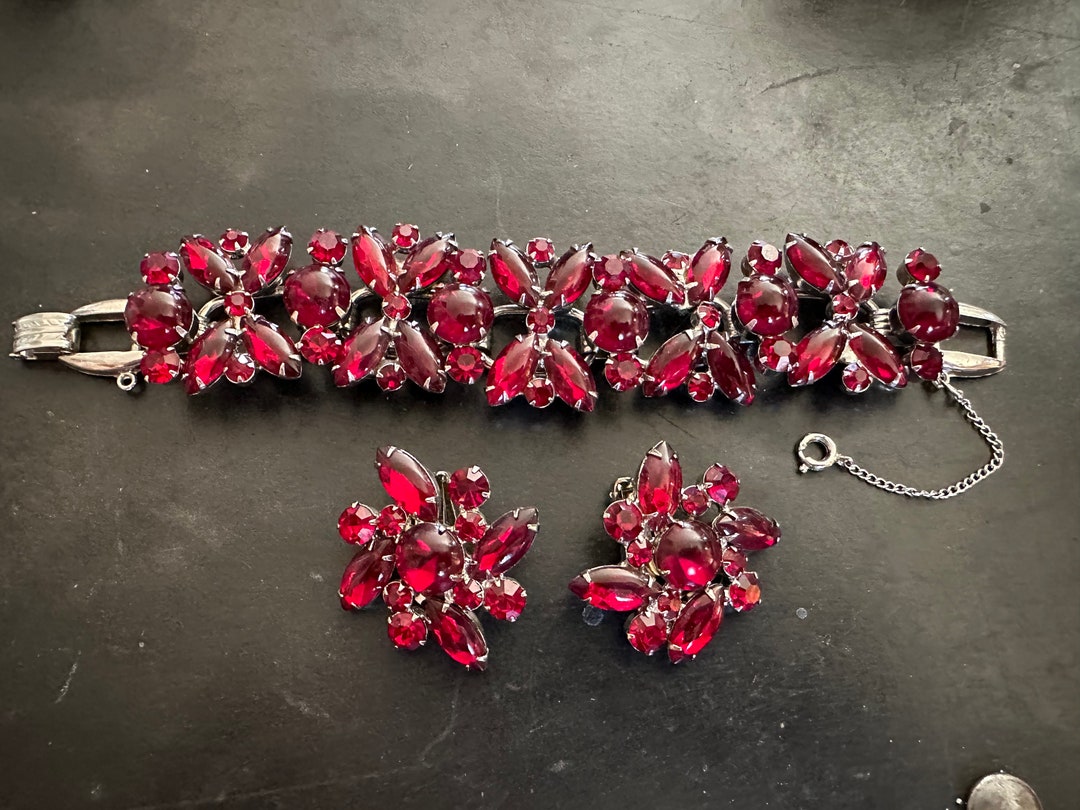 Juliana D&E Smooth Ruby Red Glass 5-link Bracelet and Earring Set 2016 ...