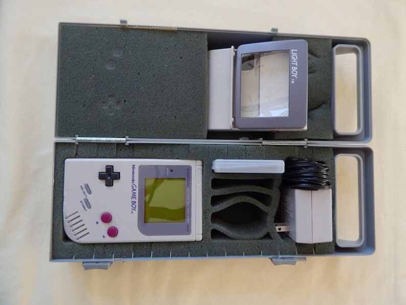 Vintage Original Nintendo Game Boy Console/Light Boy - Etsy.de