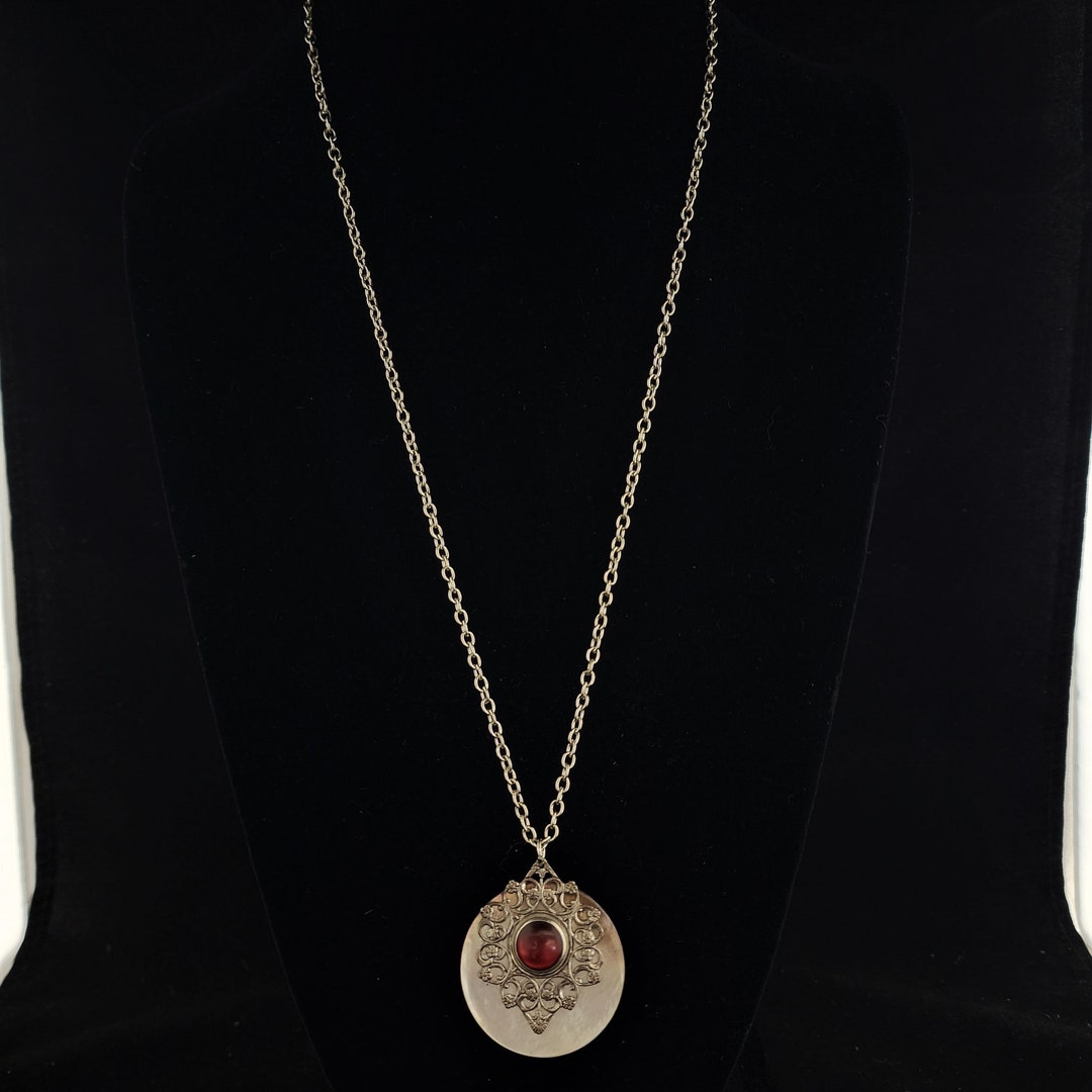 Silver Tone Chain With Vintage Mother of Pearl Red Faux Stone Buttons ...