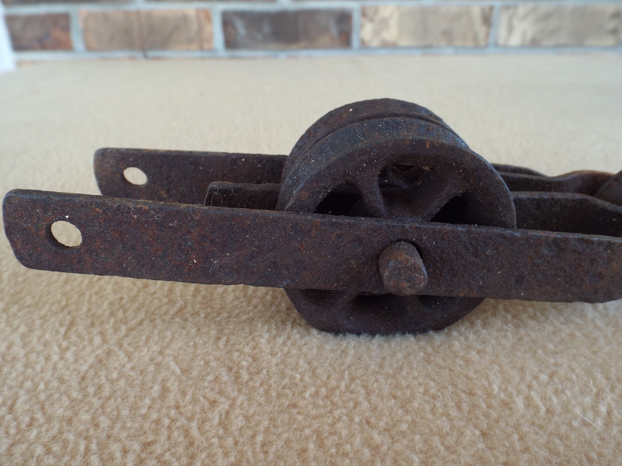 Antique Rustic Pulleys; Barn Pulley; Farm Tool - Etsy