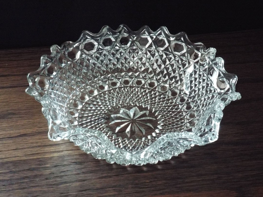 Vintage Diamond Point Pattern Round Glass Bowl; Glass Candy Dish ...