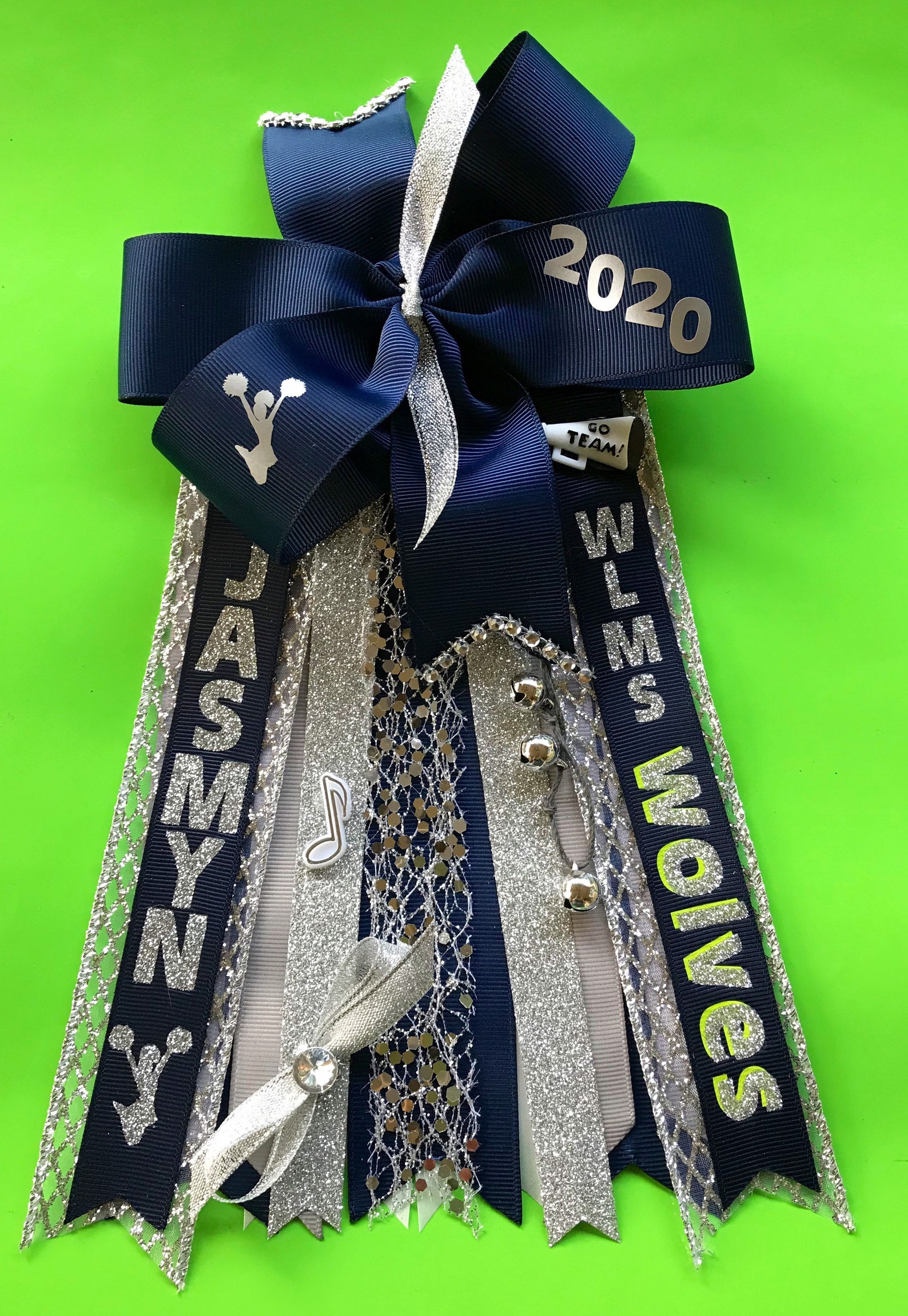 HAIR BOW Mum. Custom Homecoming mum hair bow. Pinwheel hair | Etsy