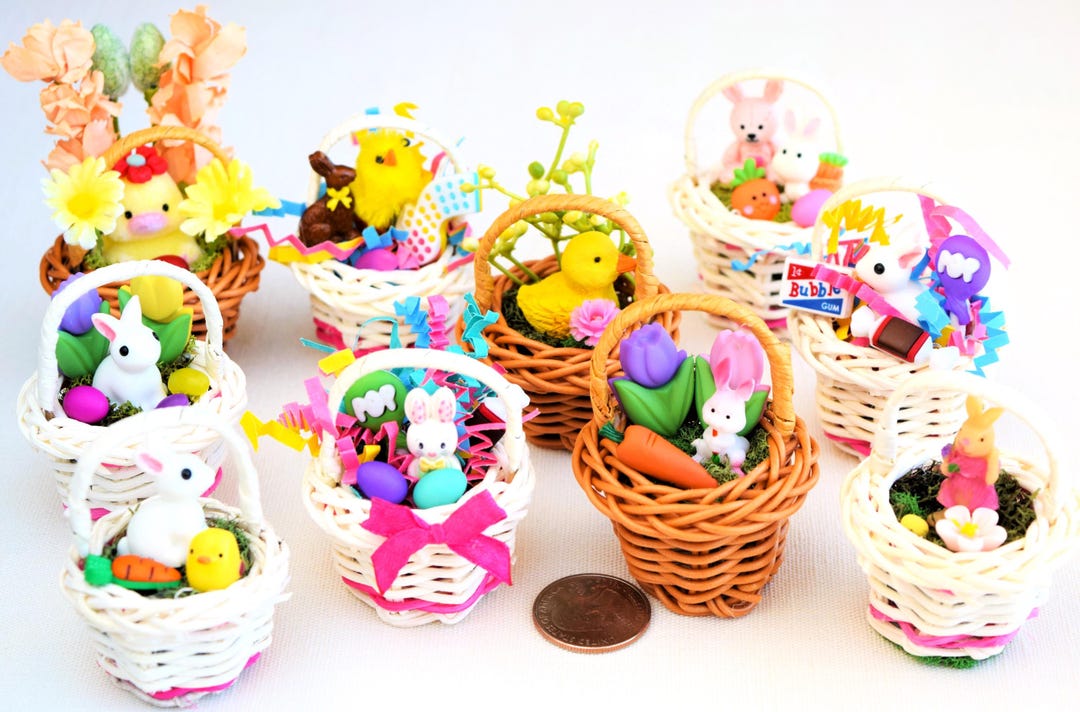Miniature Easter Baskets, Dollhouse Basket, Easter Bunnies, Eggs and ...