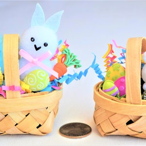 Miniature Easter Baskets Chip-wood 1:6 Scale, Dollhouse Easter Basket Miniatures, Miniature ...