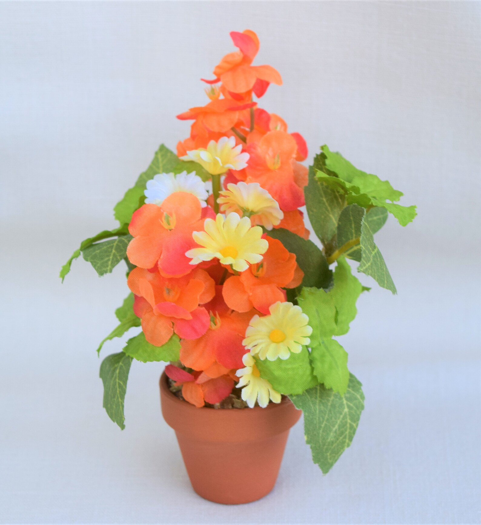 Spring Miniature and Small Flower Pots With Miniature and - Etsy