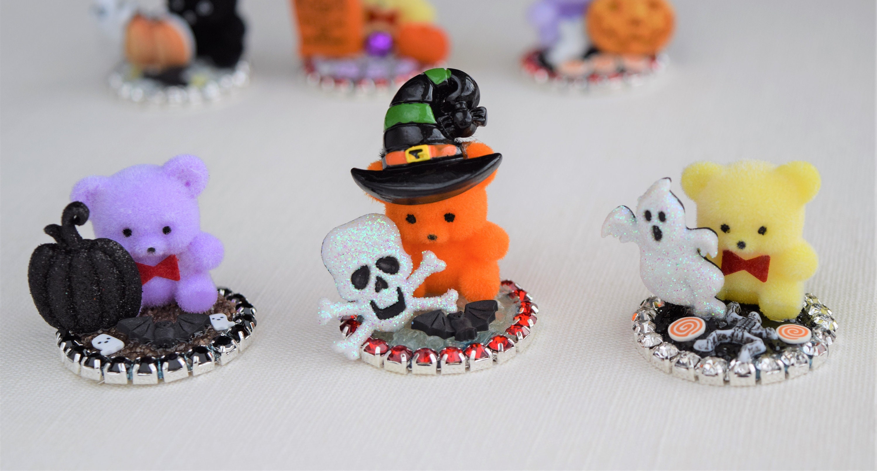 Halloween Deluxe Miniature Figurine Scenes Spooky Pirates - Etsy
