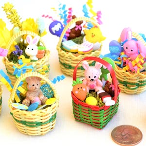 Miniature Easter Baskets 1:12 Scale, Dollhouse Easter Basket Miniatures, Miniature Easter ...