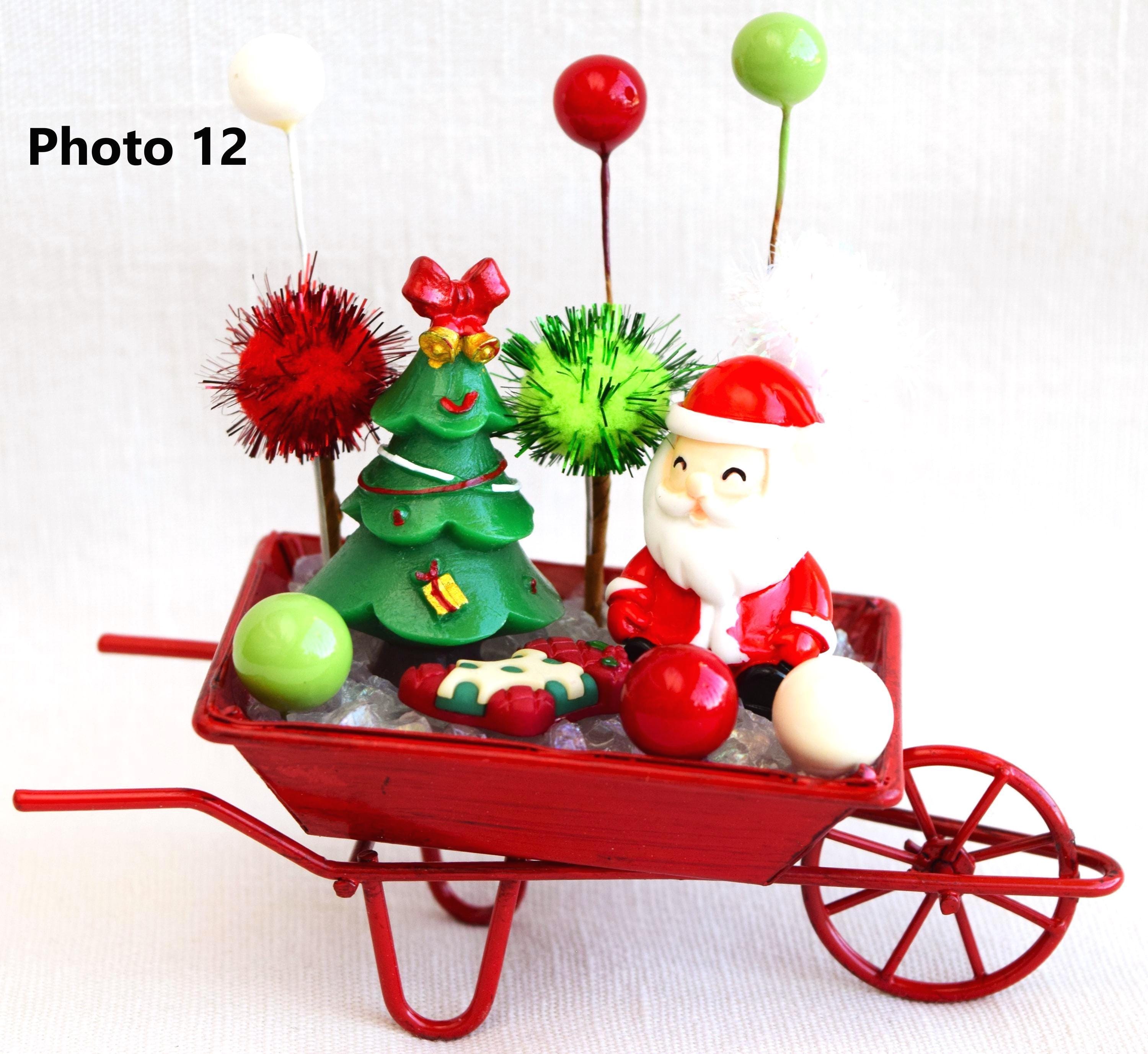 Miniature Christmas Scenes Christmas Small Decorative Red Painted Metal ...