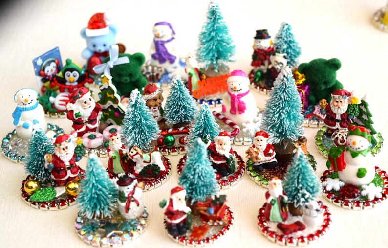 Christmas Miniature Figurine Scenes Deluxe - Etsy