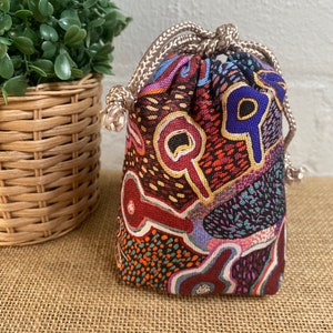 Aboriginal Story Stones, Aboriginal Symbols, Story Telling Stones ...